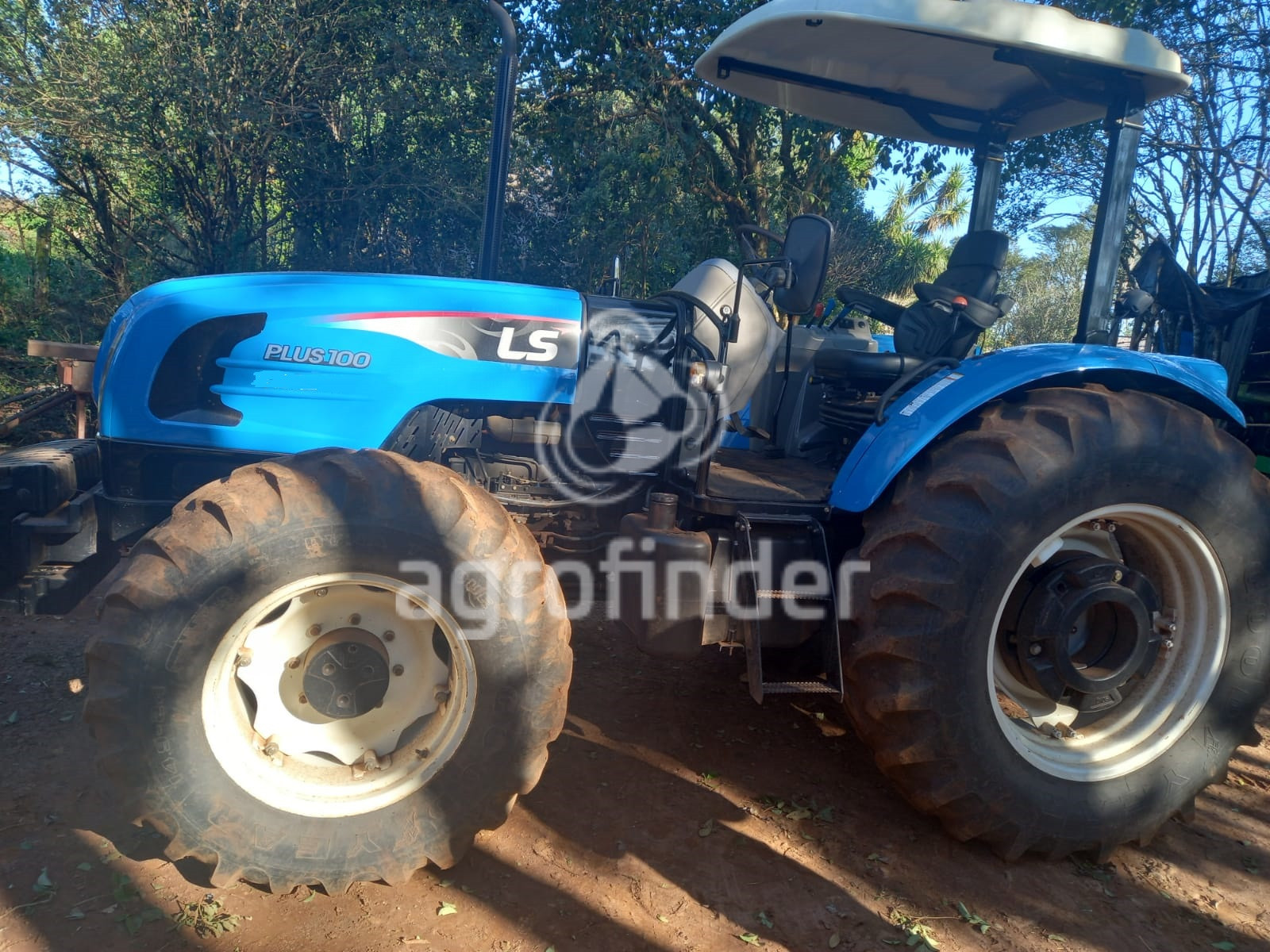Trator LS Plus 100 ano 2014 | agrofinder