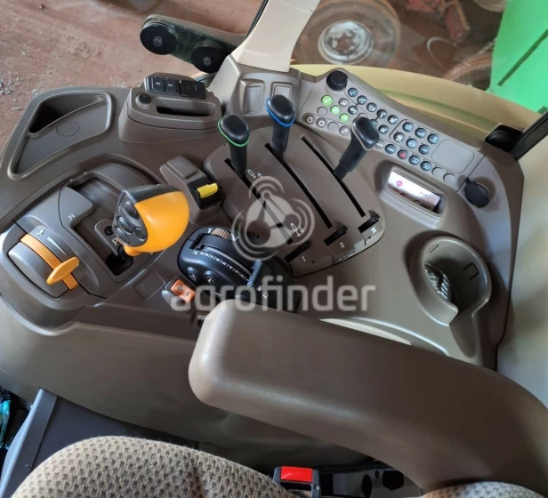 Trator John Deere 6135 M ano 2022 | agrofinder