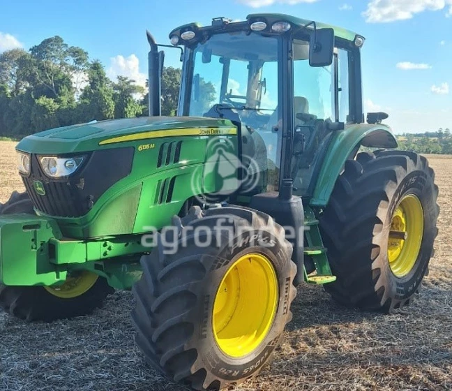 Trator John Deere 6135 M ano 2022 | agrofinder