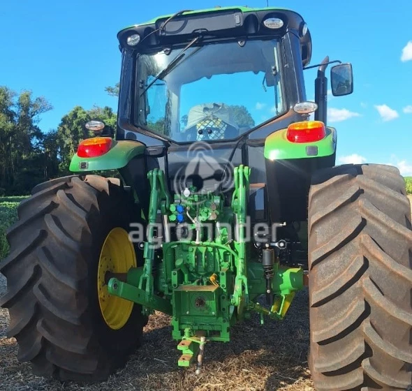 Trator John Deere 6135 M ano 2022 | agrofinder