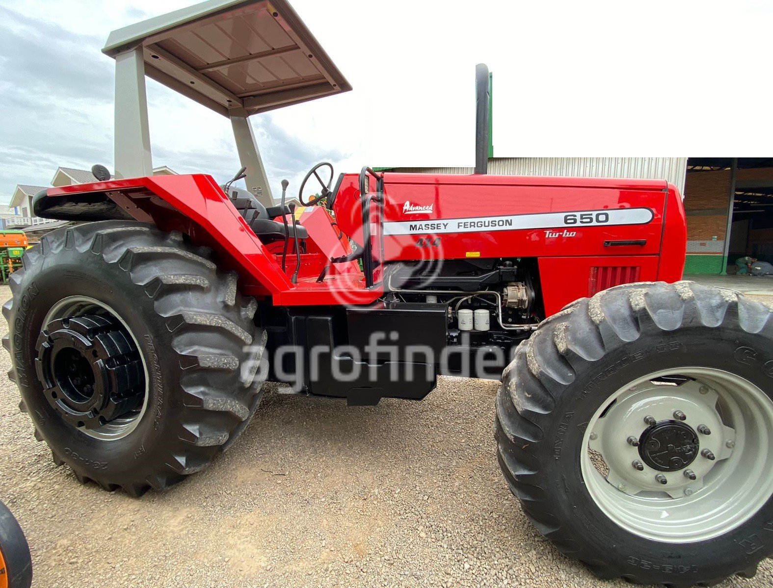 Trator Massey Ferguson 650 Ano 2006 | agrofinder