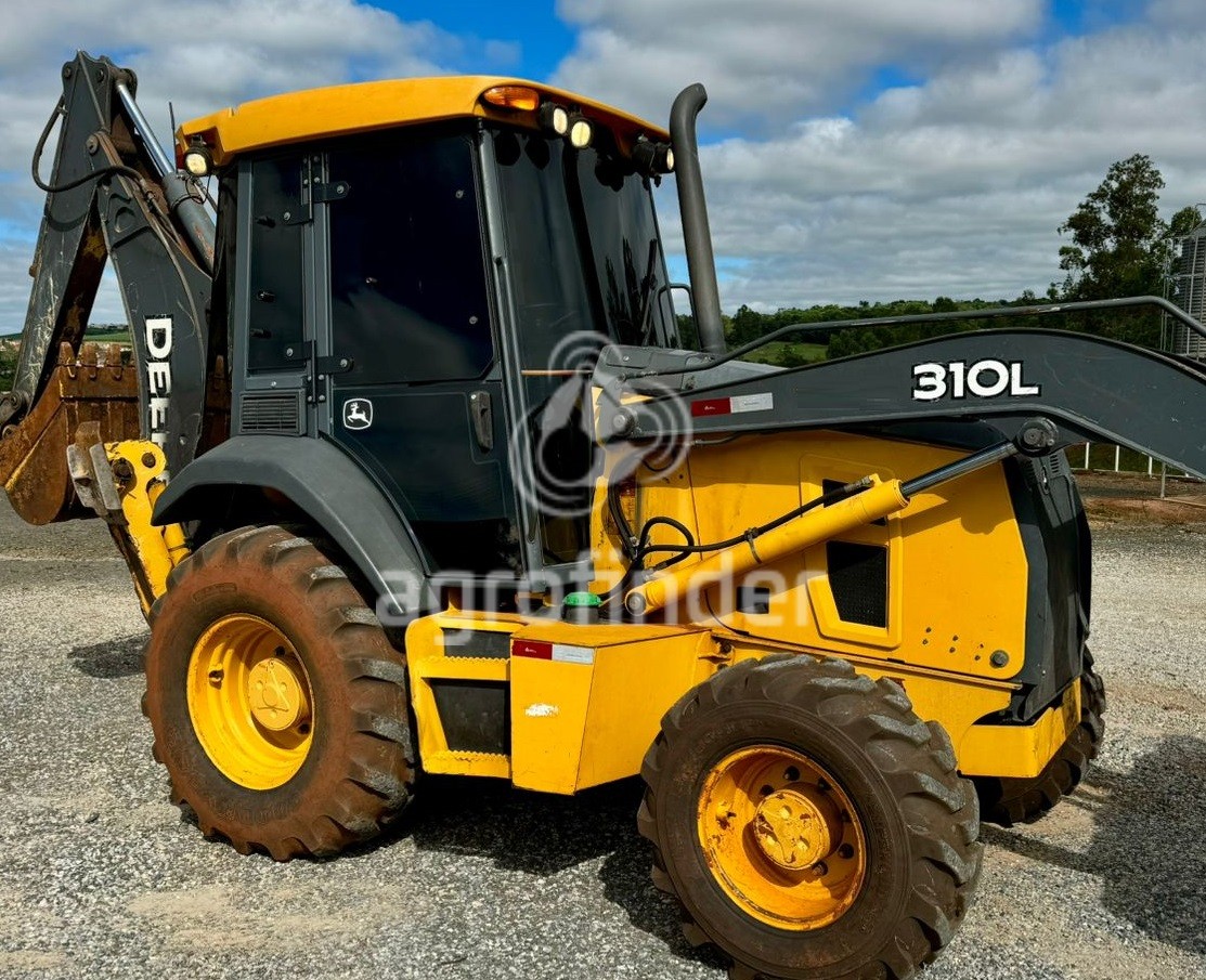 Retroescavadeira John Deere 310L ano 2017 | agrofinder