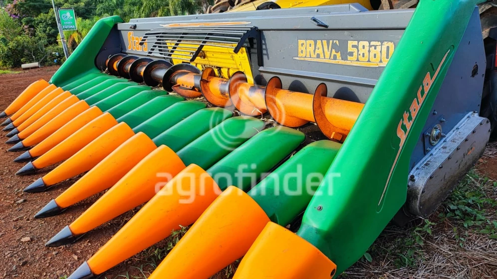 Plataforma de milho Stara Brava 5880 Ano 2012 | agrofinder