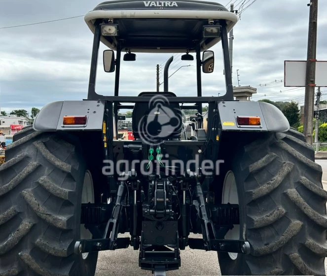 Trator Valtra BM 120 Ano 2004 | agrofinder
