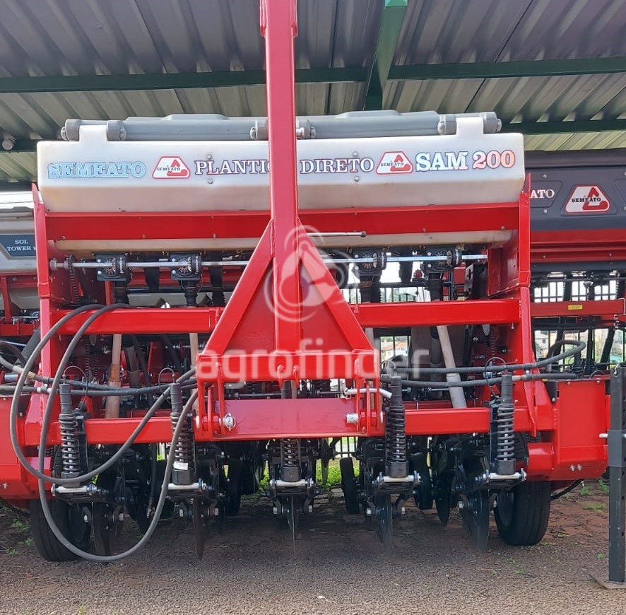 Plantadeira de verão Semeato SAM 200 Ano 2013 | agrofinder