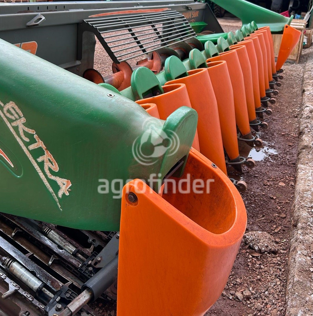 Plataforma de Milho Stara Brava 5880 ano 2013 | agrofinder