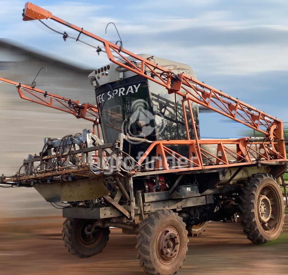 Pulverizador Montado Jacto Columbia 3000 ano 2003 | agrofinder