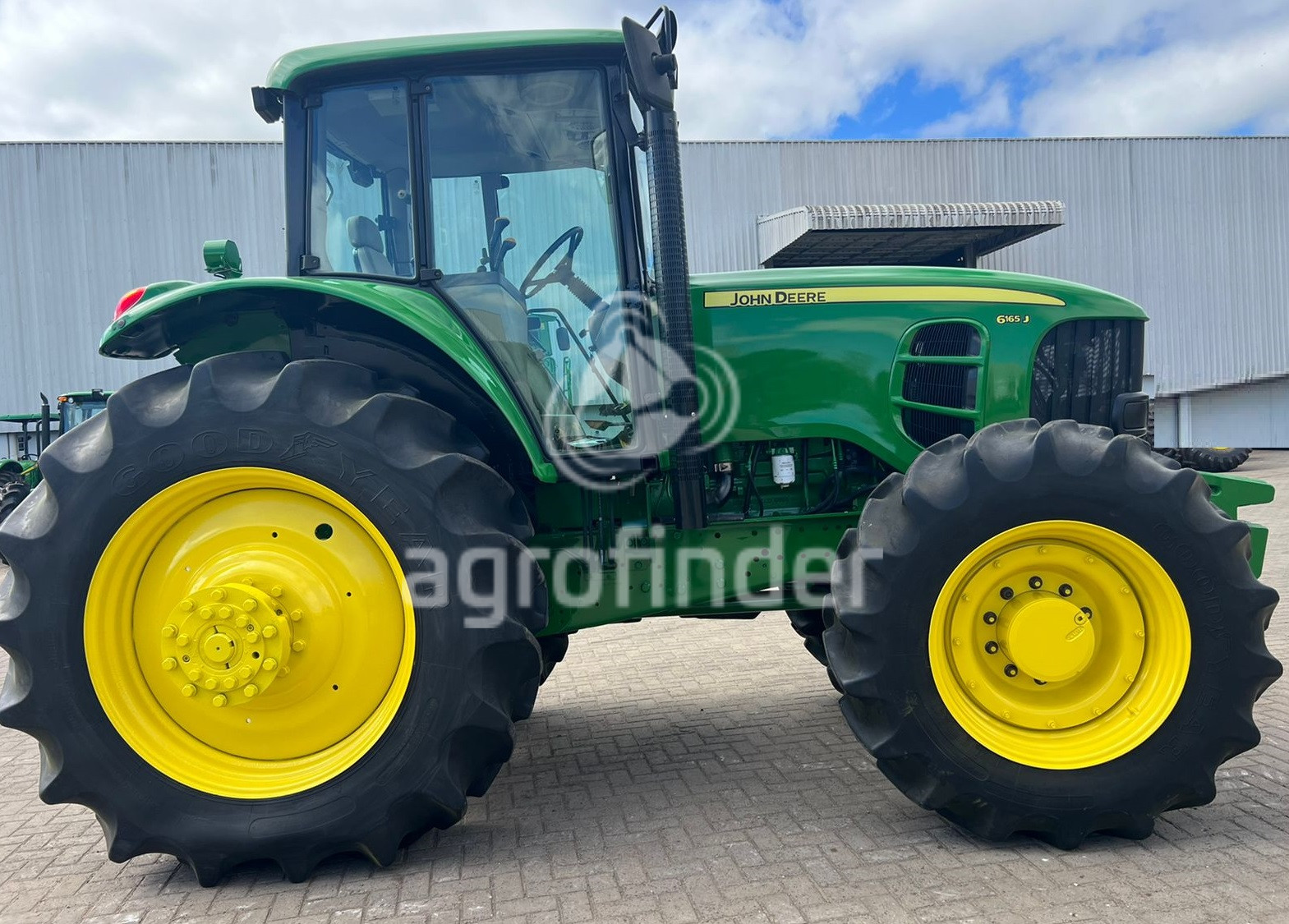 Trator John Deere 6165 J Ano 2013 | agrofinder
