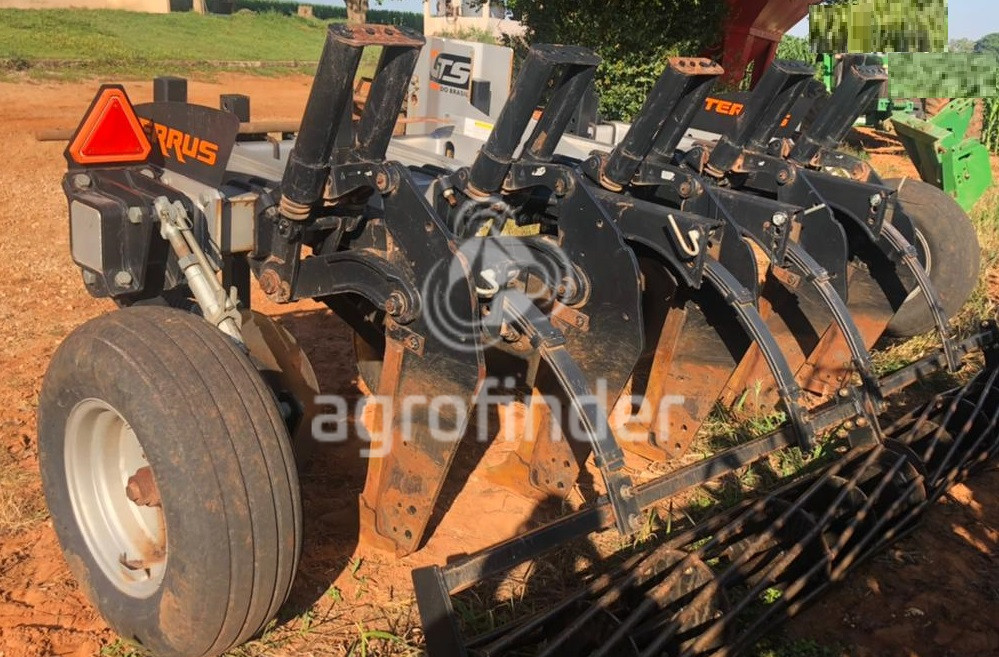Descompactador GTS Terrus Dxs ano 2018 | agrofinder