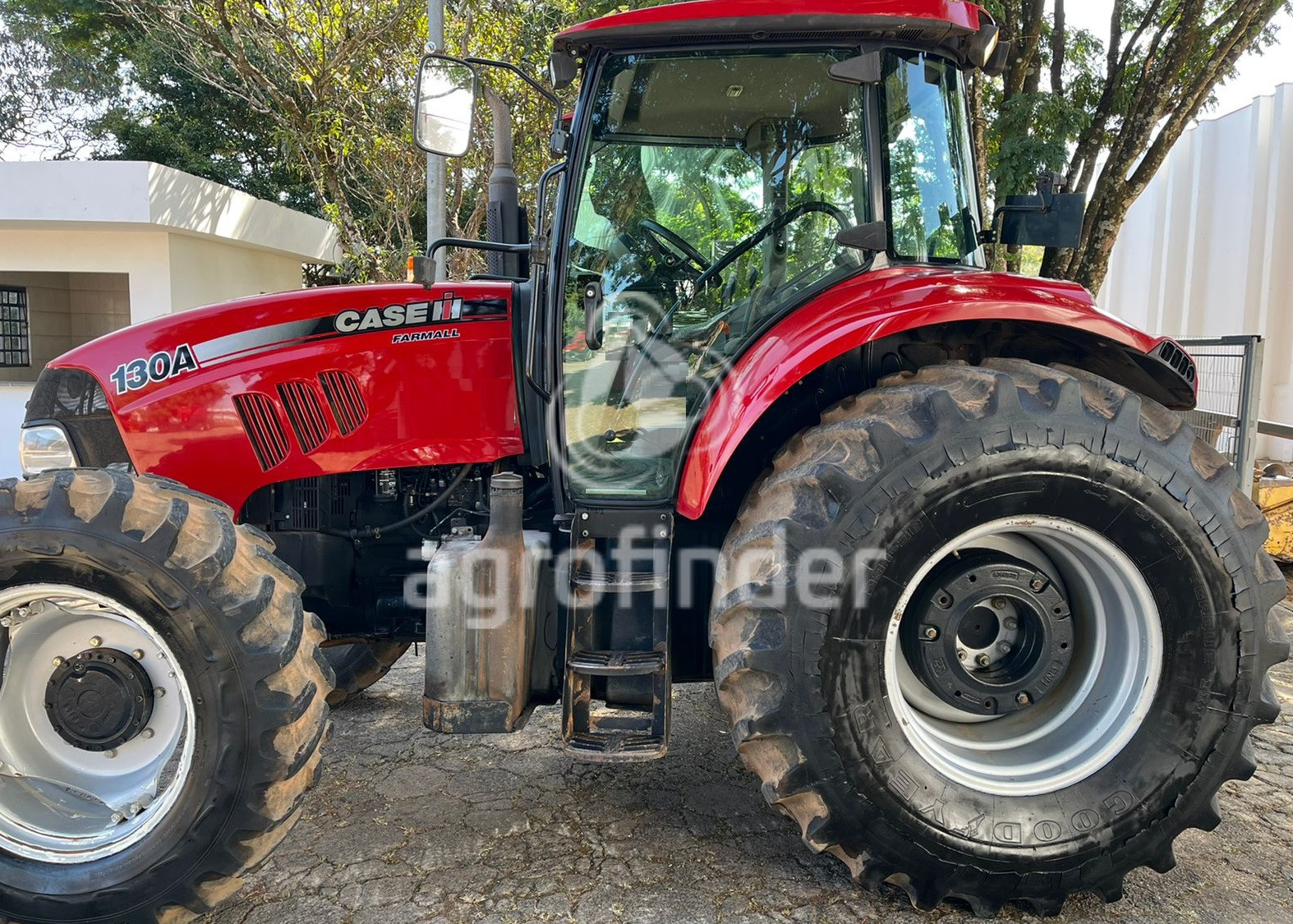 Trator Case Farmall 130A Ano 2014 | agrofinder