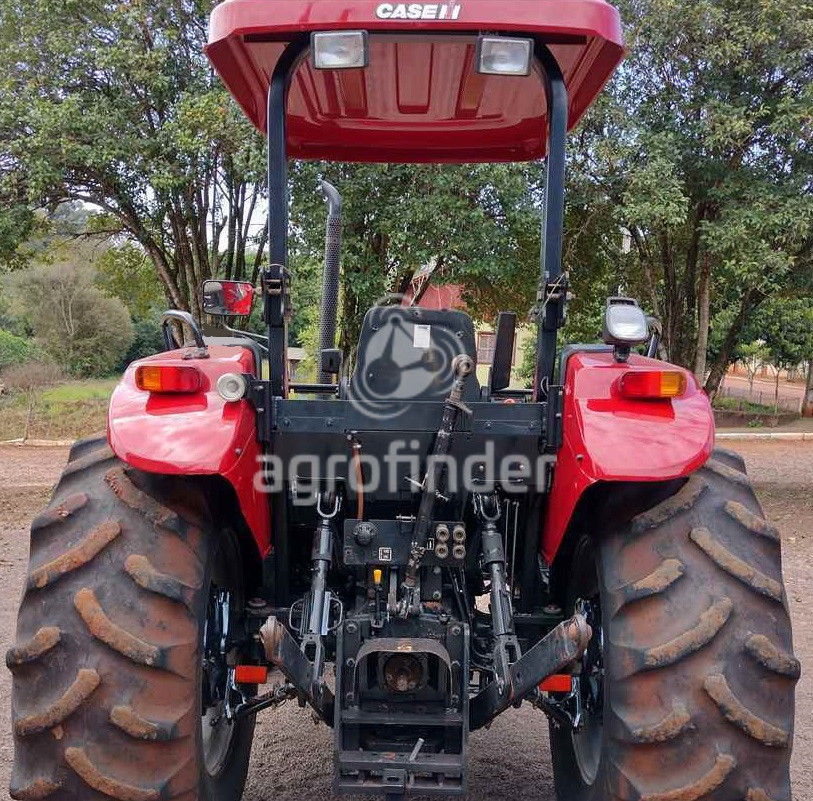 Trator Case Farmall 80 ano 2012 | agrofinder