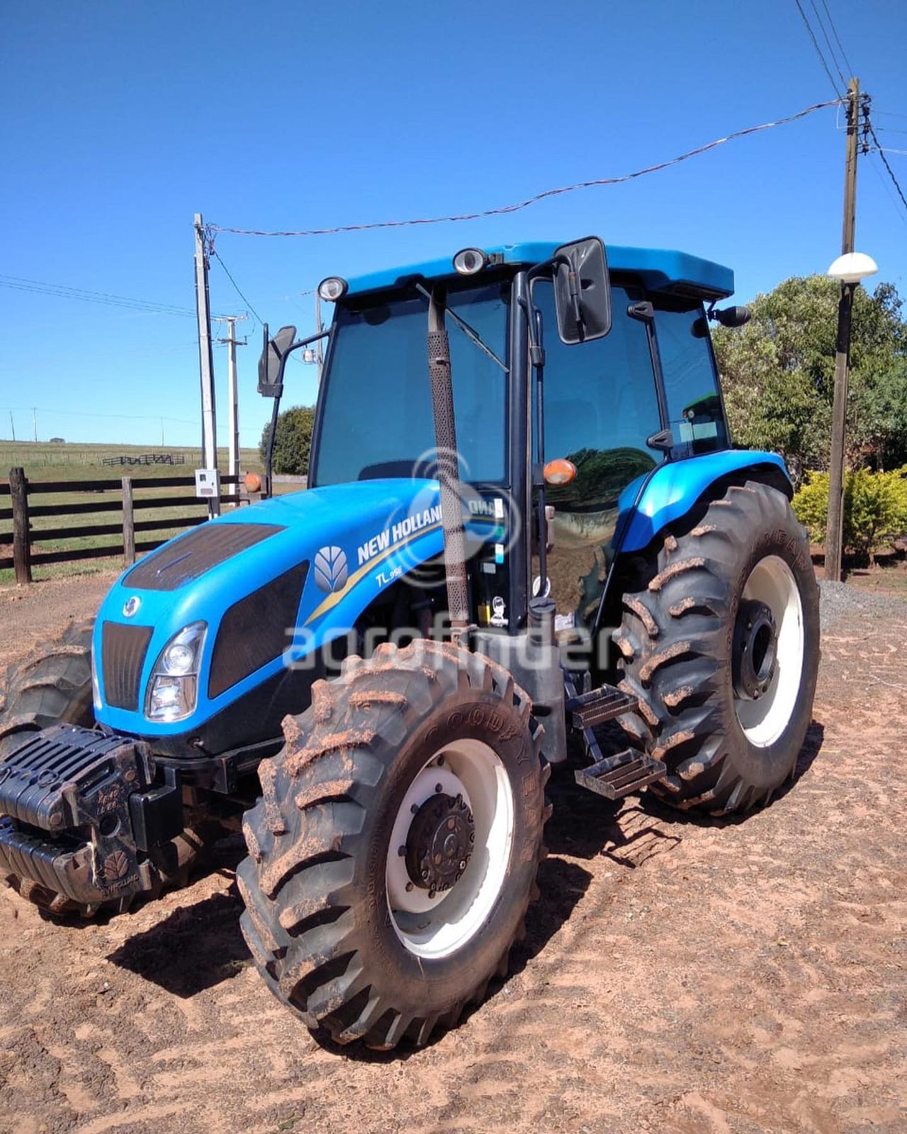 Trator New Holland TL 95 E 2014 | agrofinder