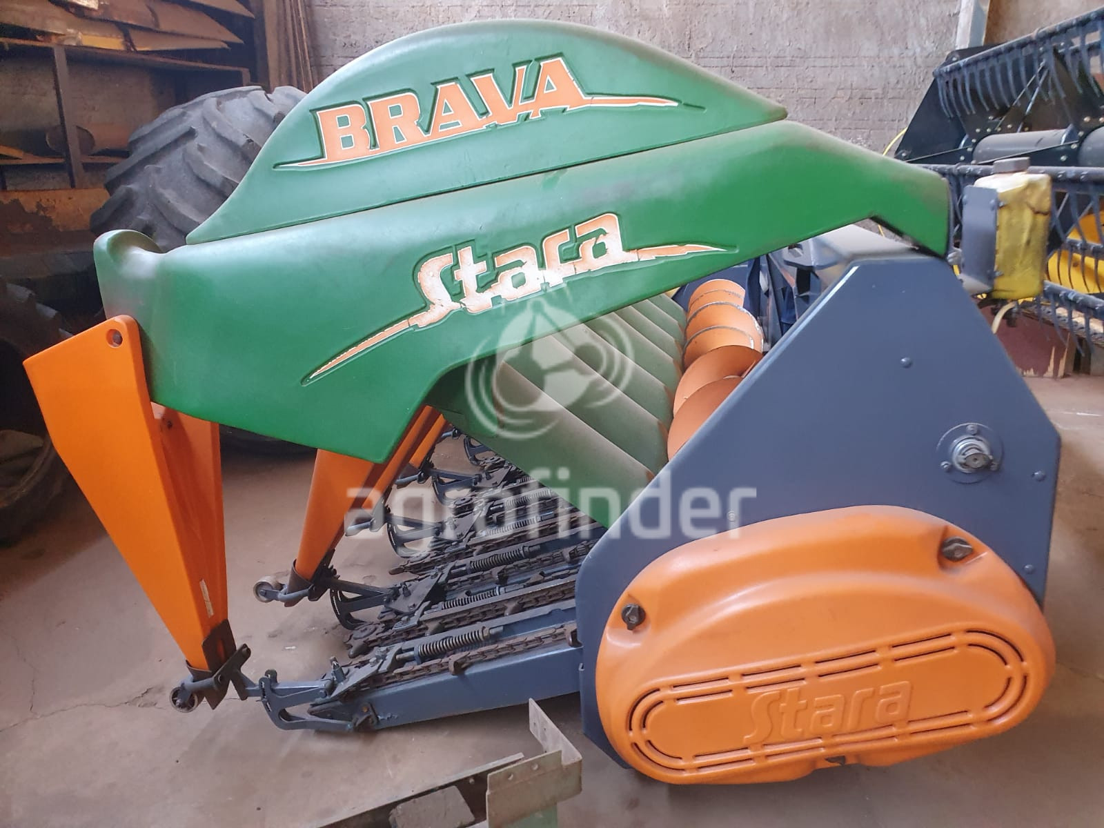 Plataforma de milho Stara Brava 4080 ano 2009 | agrofinder