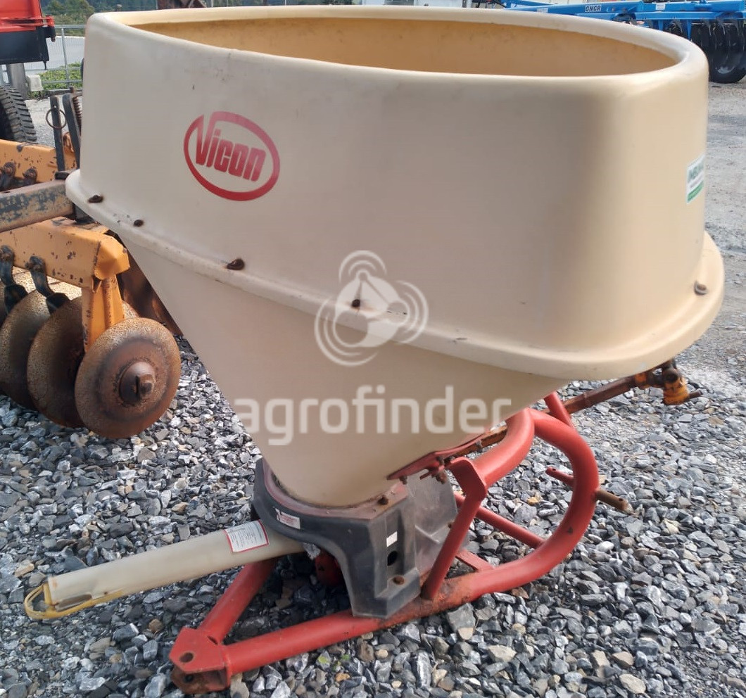 Distribuidor de Fertilizantes Sólidos Vicon 600 ano 2006 | agrofinder