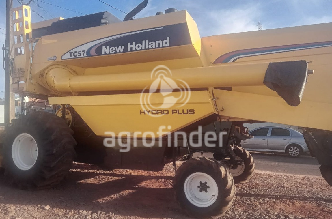 Colheitadeira New Holland TC 57 Ano 2008 | agrofinder