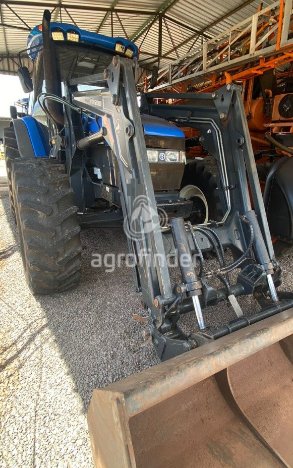 Trator New Holland TM 150 Ano 2004 | agrofinder