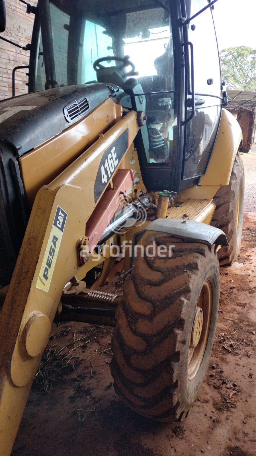 Retroescavadeira Caterpilar 416E ano 2015 | agrofinder