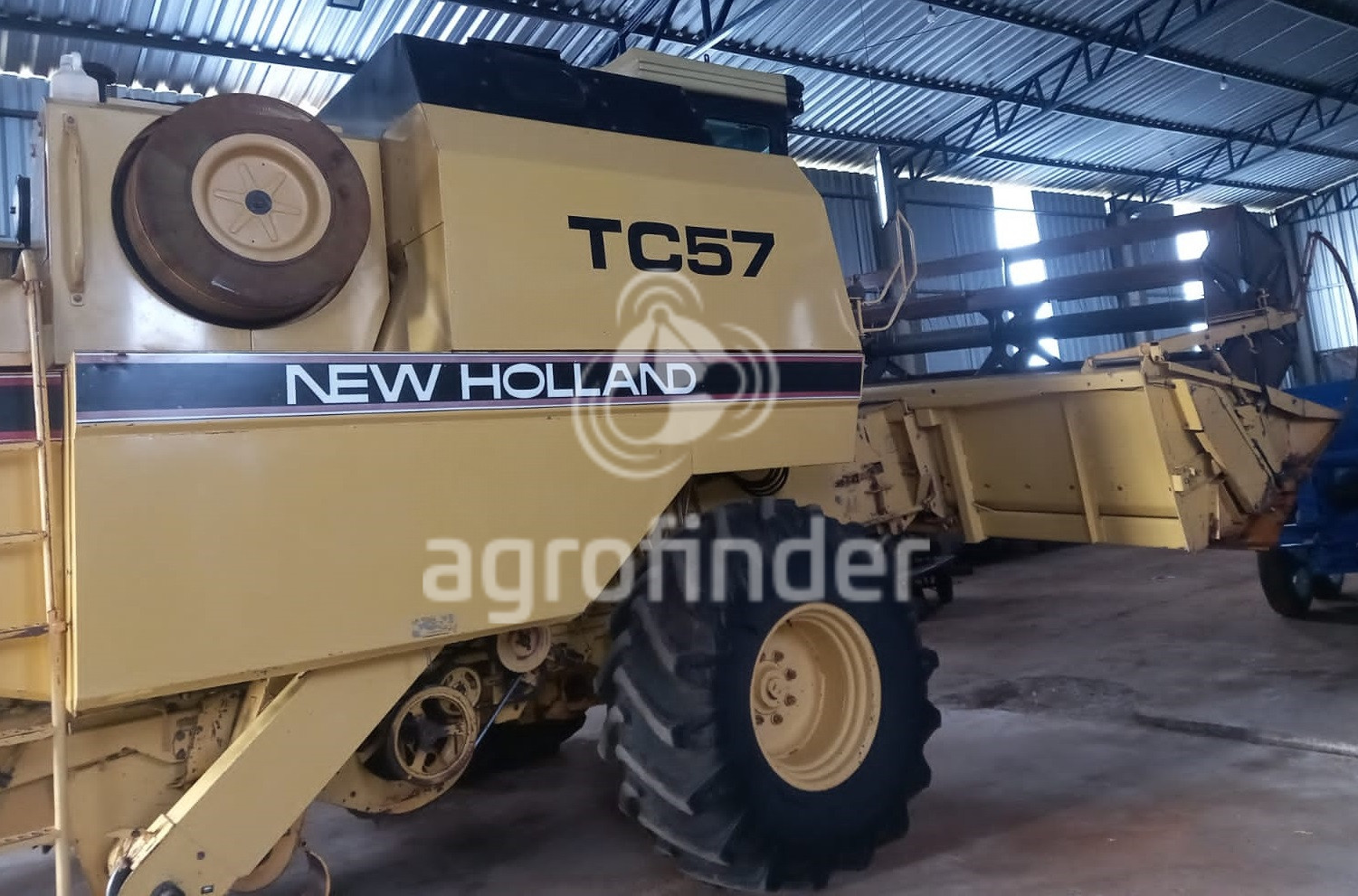 Colheitadeira New Holland TC 57 ano 1994 | agrofinder