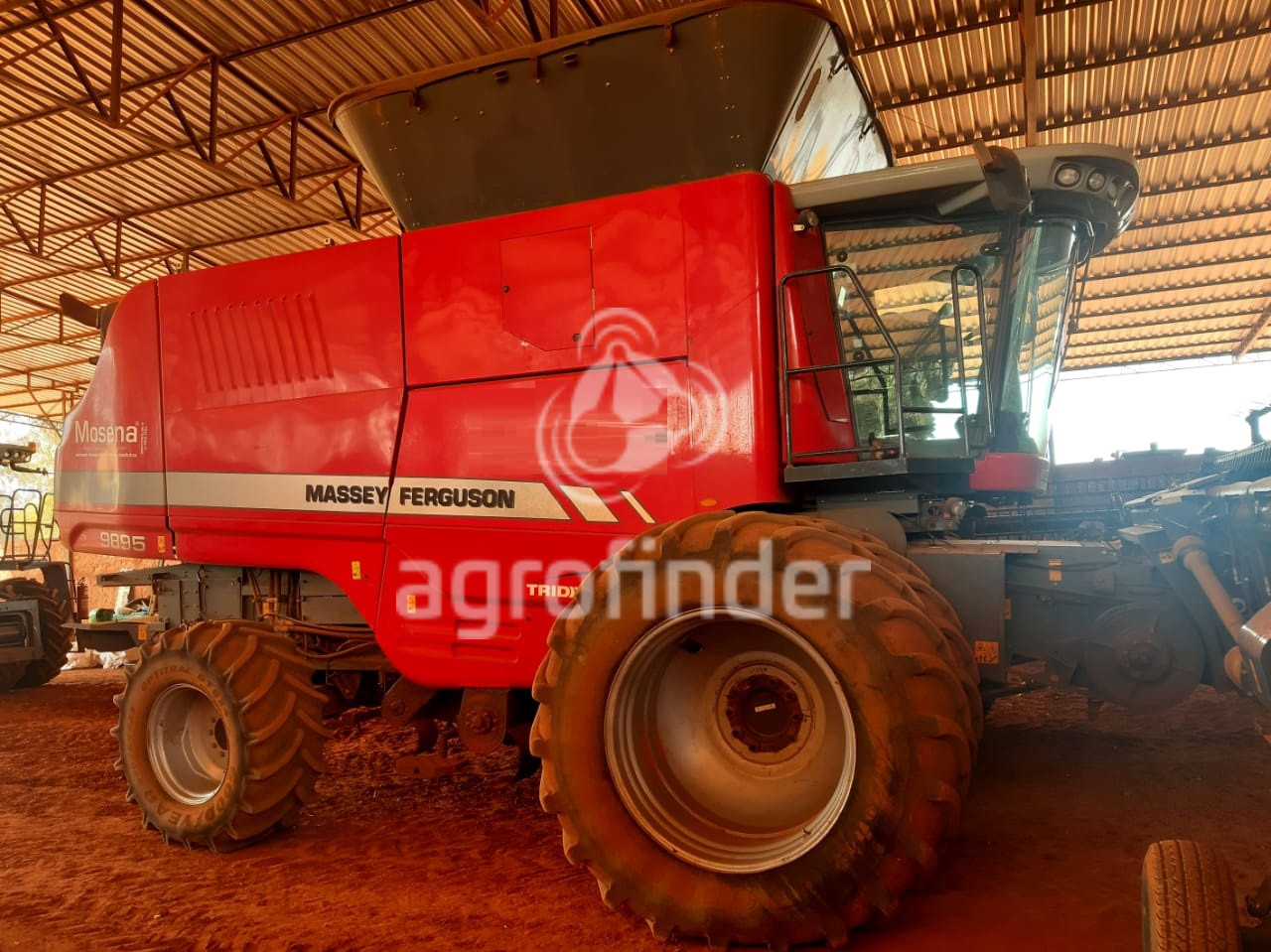 Colheitadeira Massey Ferguson 9895 ano 2015 | agrofinder