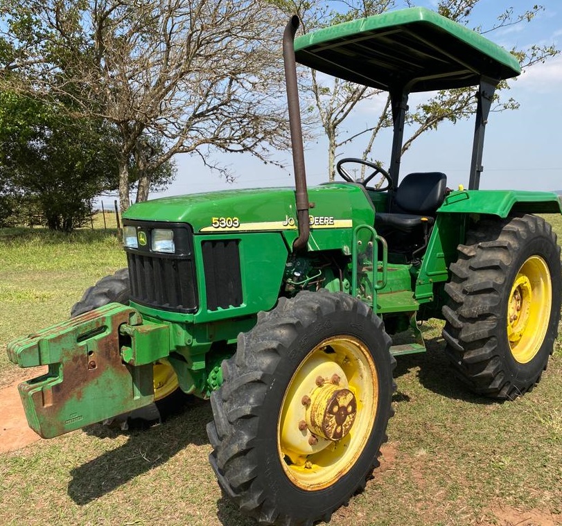 Trator John Deere 5303 ano 2011 | agrofinder