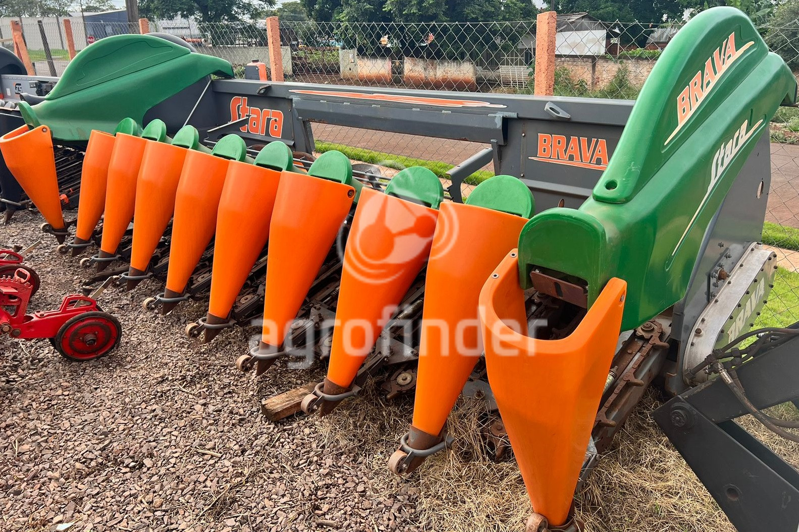 Plataforma de Milho Stara Brava 4530 Ano 2012 | agrofinder