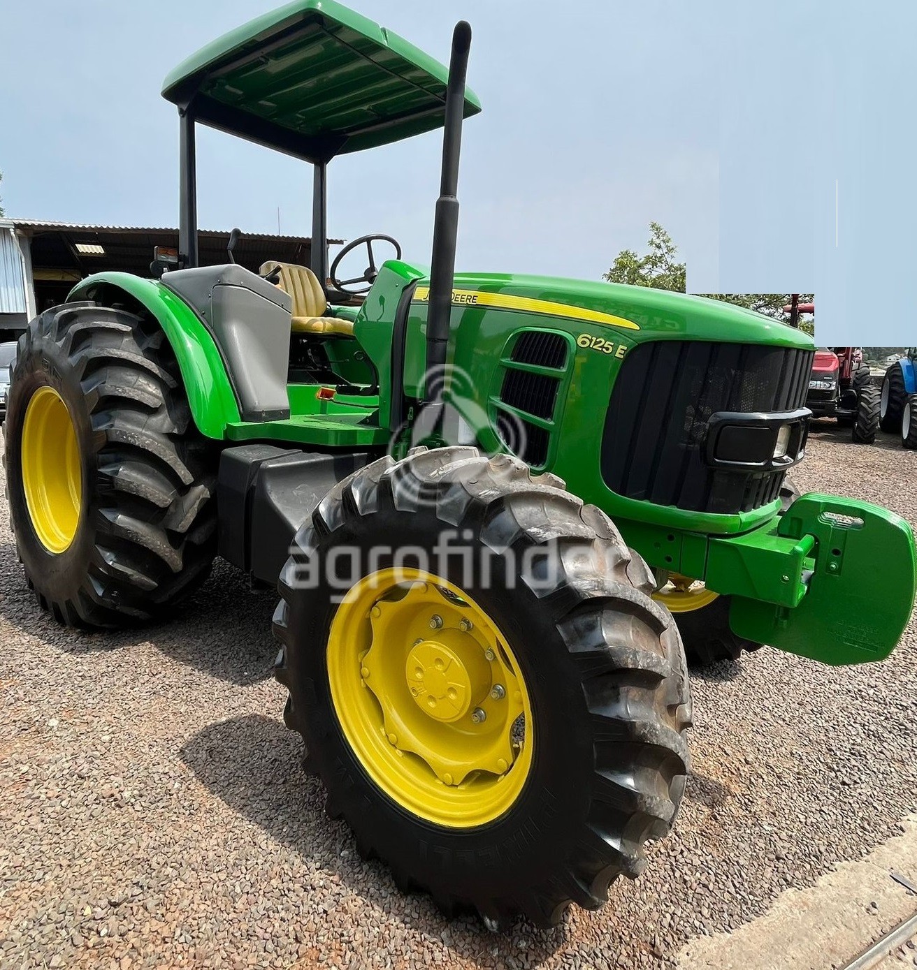 Trator John Deere 6125 E Ano 2018 | agrofinder