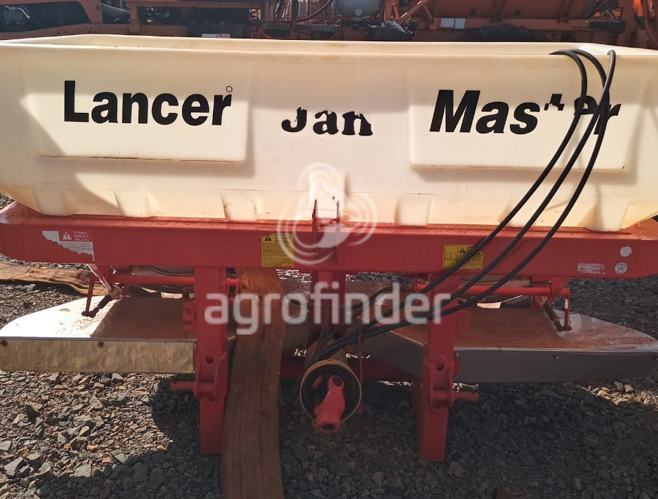 Distribuidor de Sólidos Jan Lancer Master 1500 ano 2020 | agrofinder