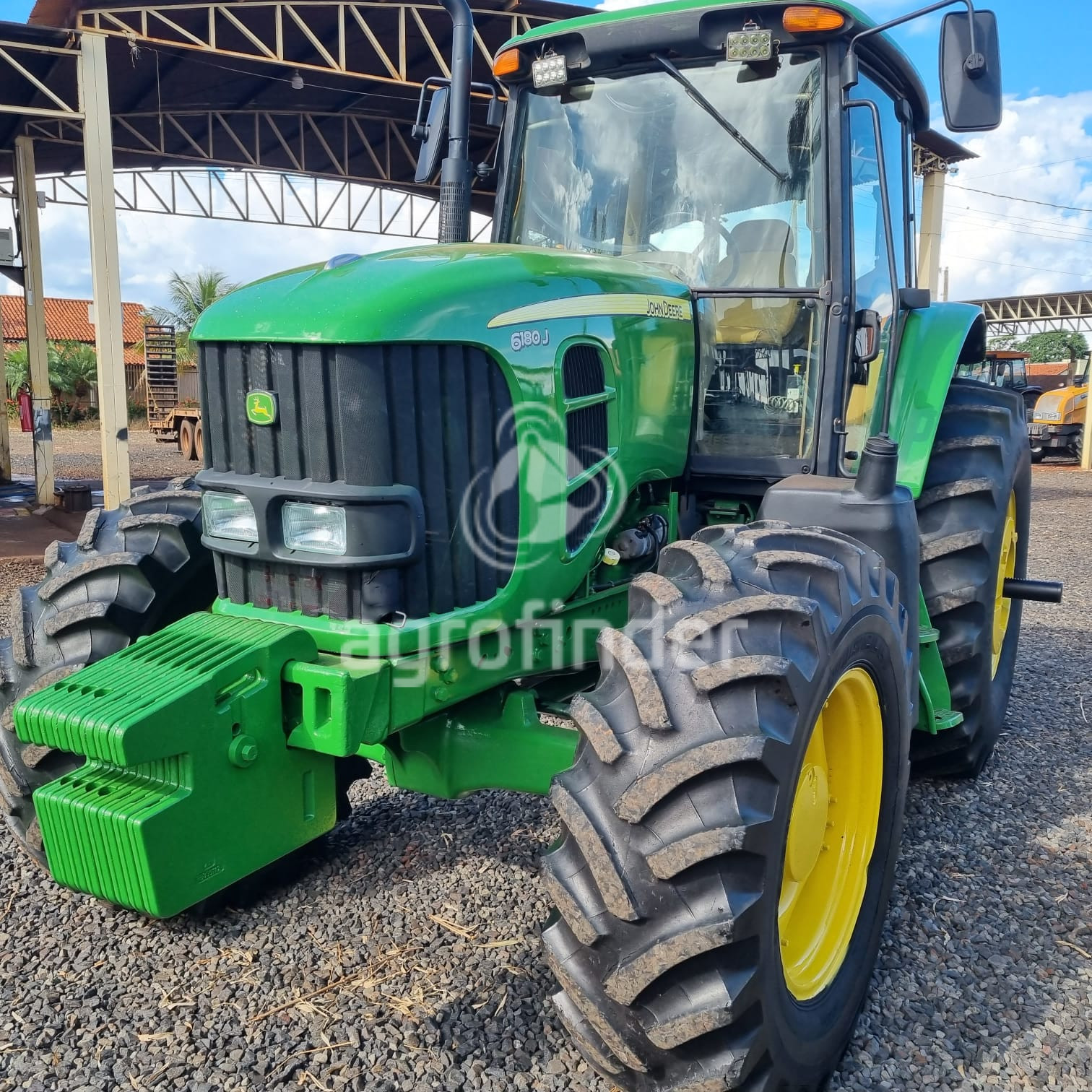 Trator John Deere 6180 J ano 2013 | agrofinder