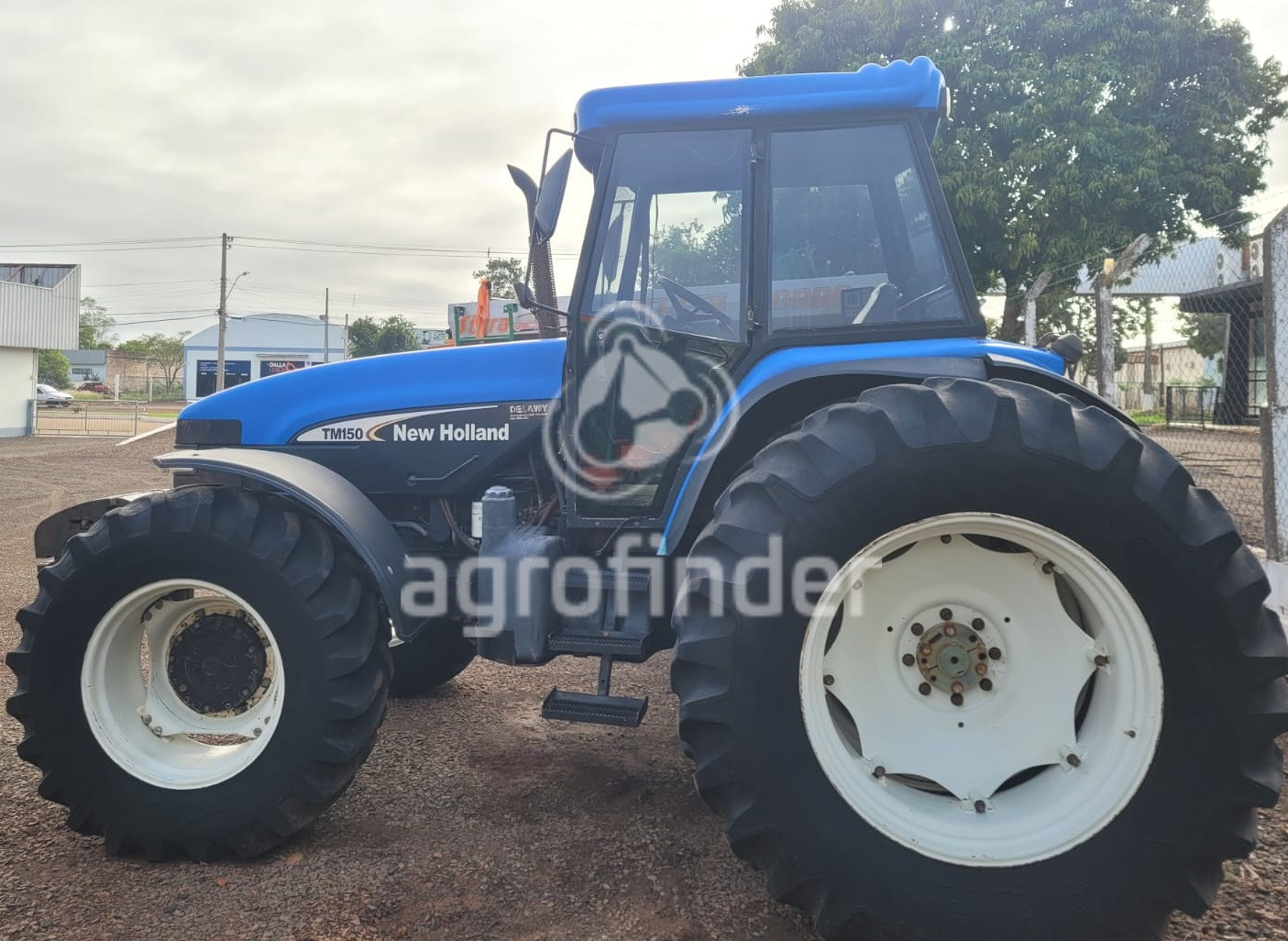 Trator New Holland TM 150 Ano 2003 | agrofinder