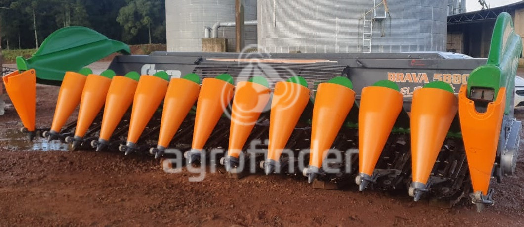 Plataforma de Milho Stara Brava 5880 Elecktra Ano 2012 | agrofinder