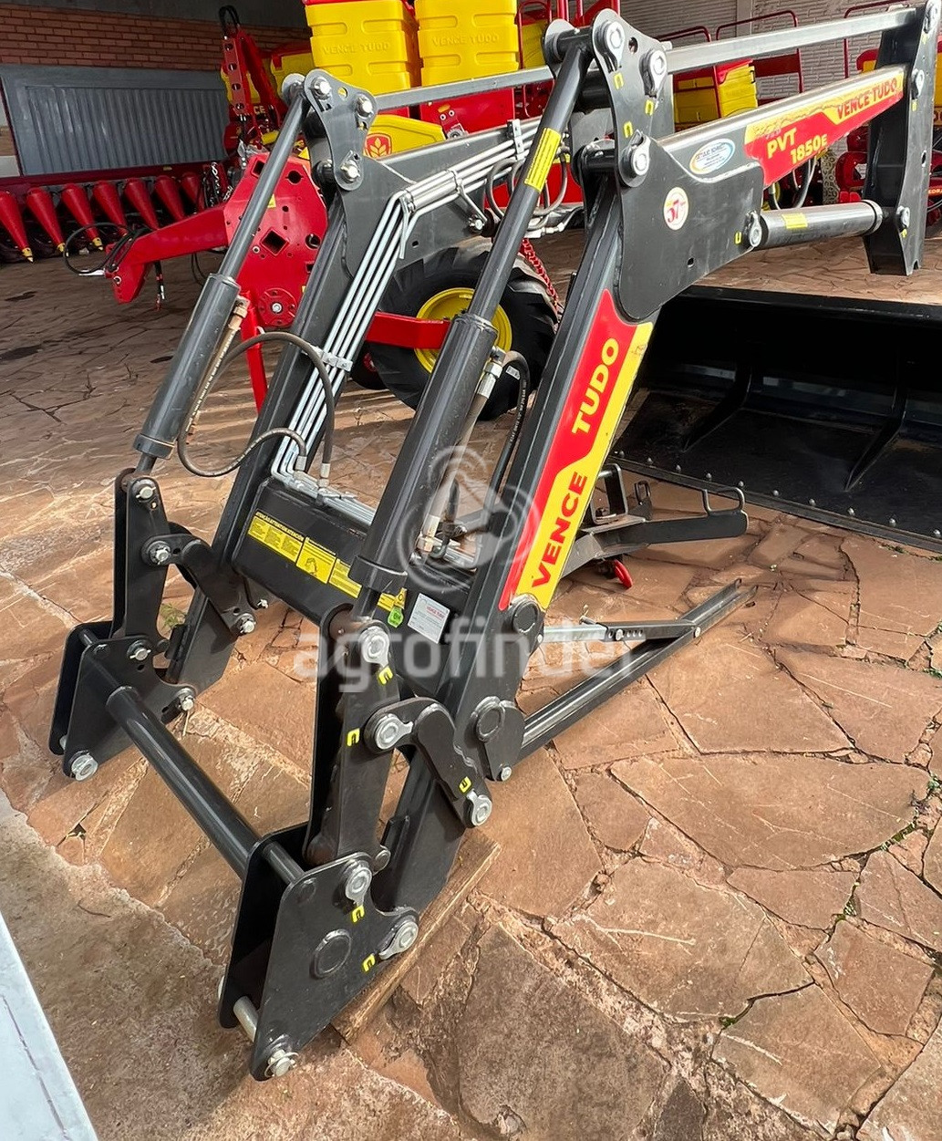 Conjunto Frontal Vence Tudo PVT 1850 ano 2021 | agrofinder