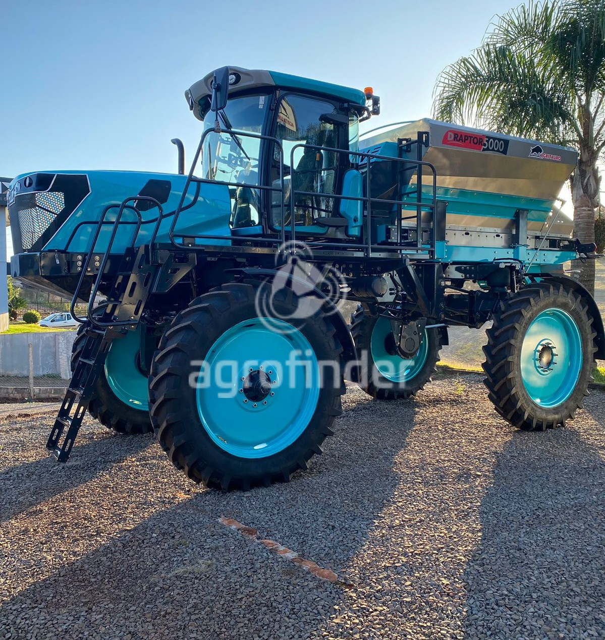 Distribuidor Autopropelido Agritauro Draptor 5000 Ano 2022 | agrofinder